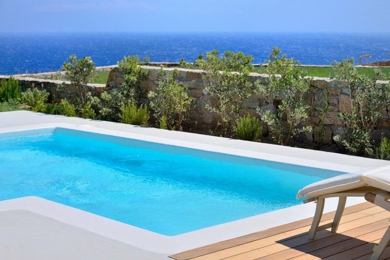 VillaMore - Luxury And Private Villa Rentals in Europe