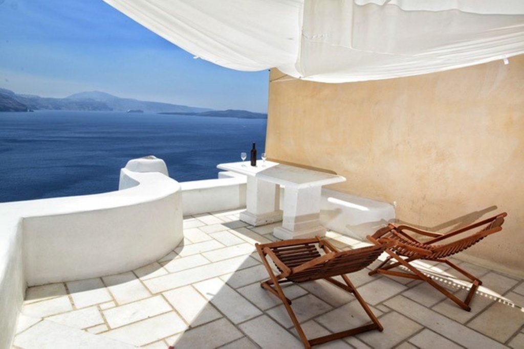 VillaMore - Luxury And Private Villa Rentals in Europe
